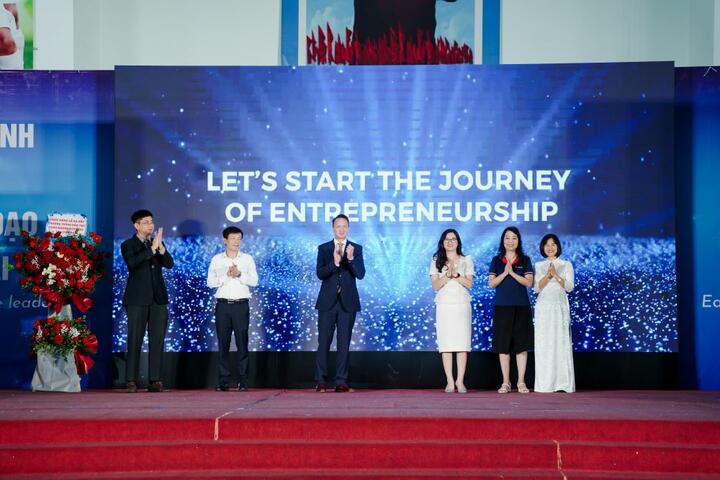 Announcing the first educator in Vietnam to offer KidsMBA | ABE UK